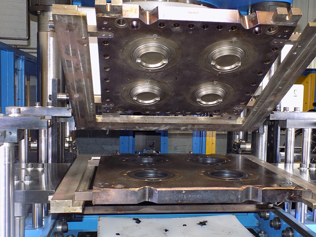 Reaction Injection Molding (RIM): Definition, Process, Advantages and ...